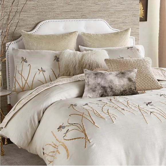 Michael Aram | Bedding | Michael Aram Iris Duvet Cover Linen Full Queen ...